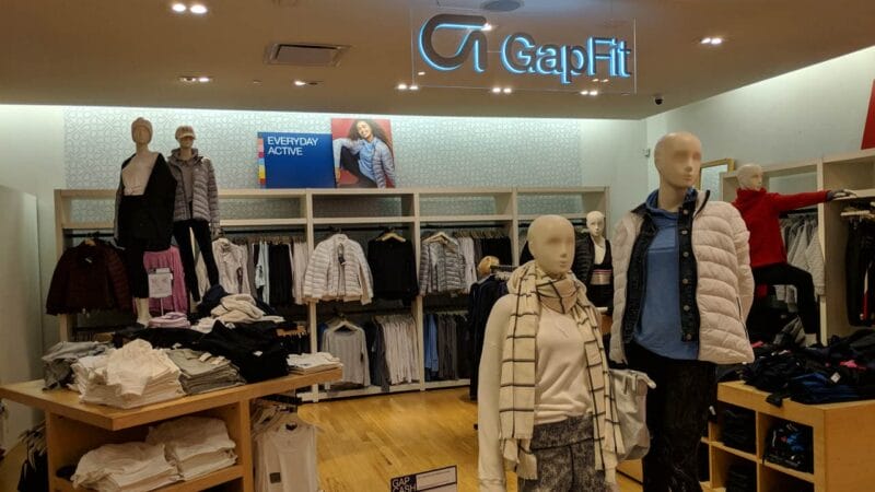 Top 13 Clothing Brands in the USA [Update 2023]